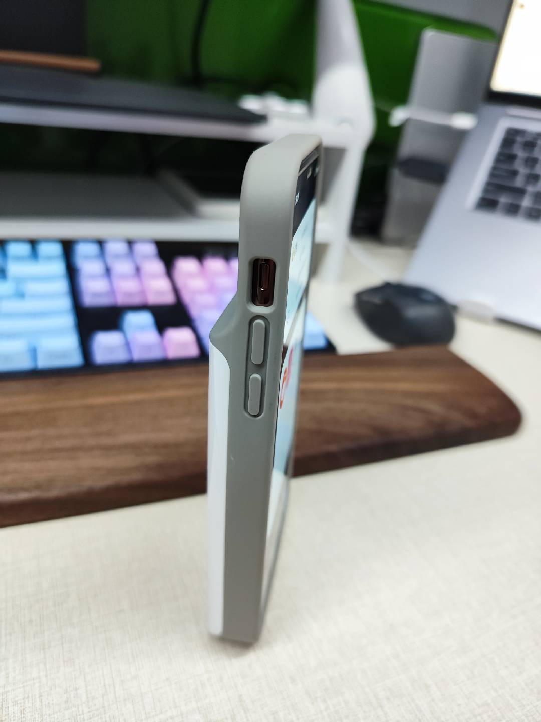 img v2 f7d941df a9a3 481e 856c 55348566f17g - 路过图床